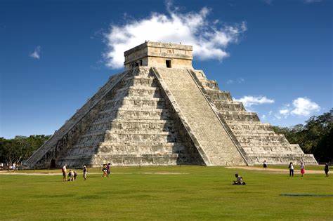 What are the tallest 'pyramids' in Mexico?