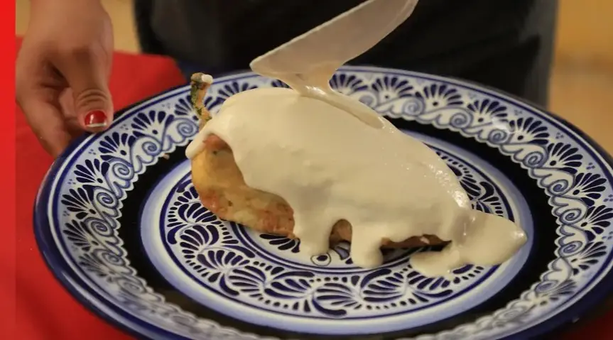 What is the traditional Chile en Nogada like? HERE we tell you